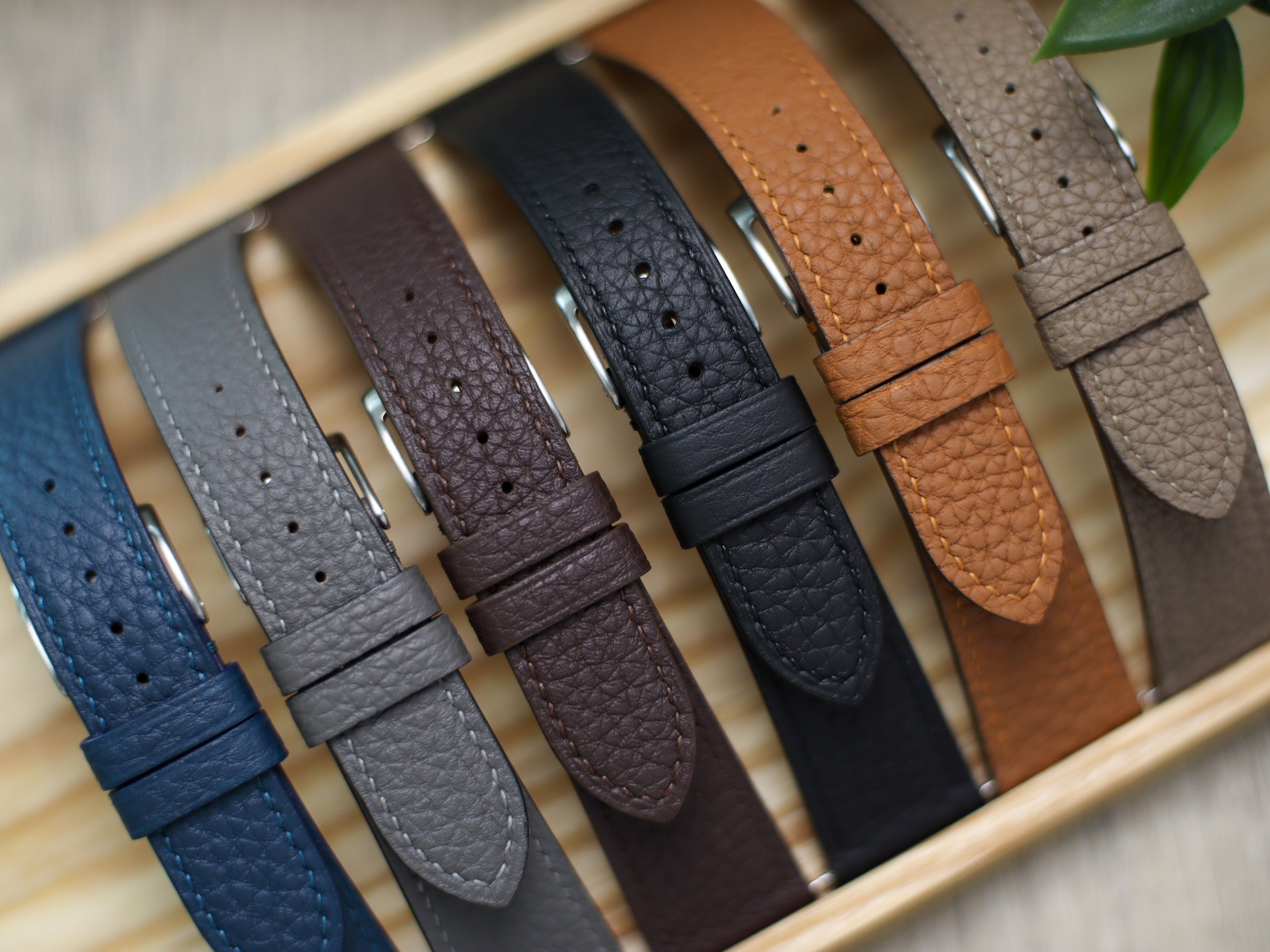 Lug Width Fitting and Strap Sizing Guide – Kairos Stitch